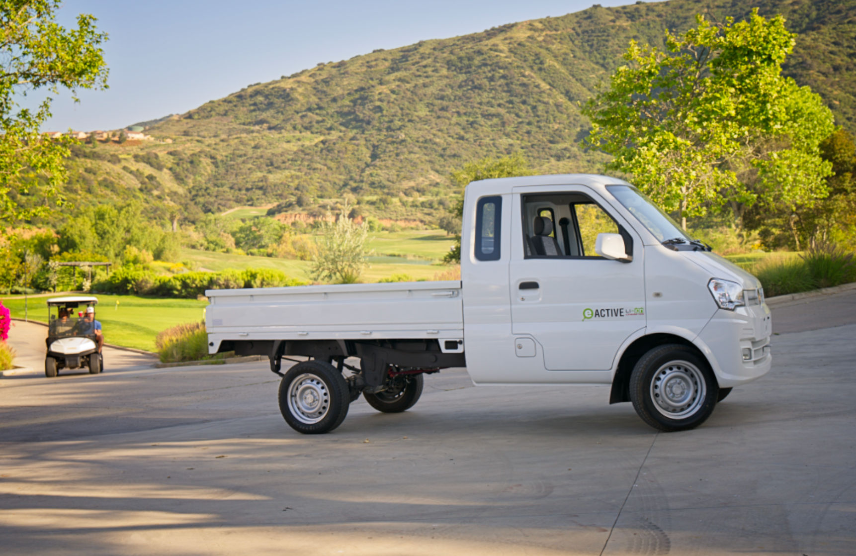 Extended Cab Truck Low-Speed Vehicle | Vantage Vehicle