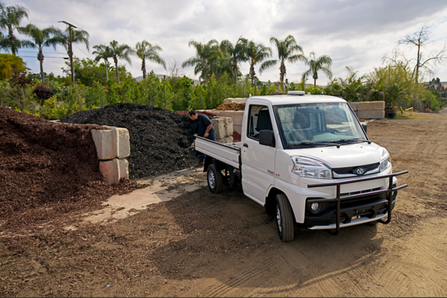 Low Speed Vehicles (LSV) | Vantage Vehicle International